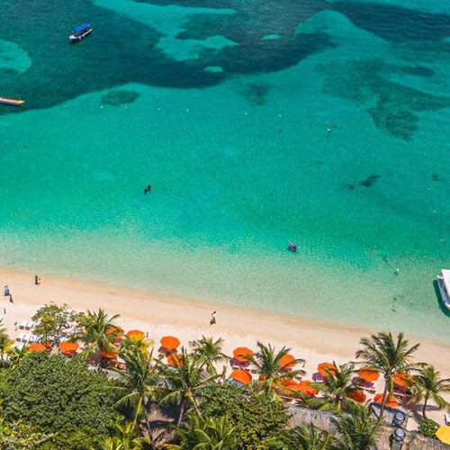 Day Pass at “West Bay Beach” in Roatan - Roatan Sandri's Tours